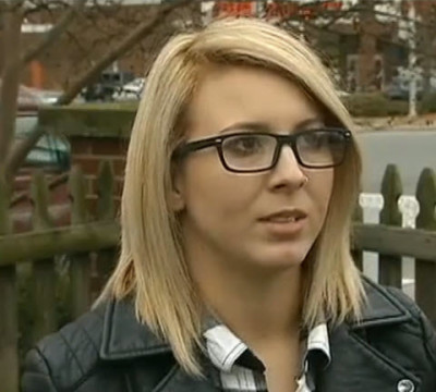 Woman saves man from fire – Eve In The World